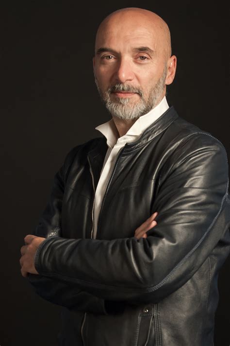 Domani Al Conservatorio Di Cagliari Il Musicista Carlo Ipata Parla Del Traversiere E Del Suo