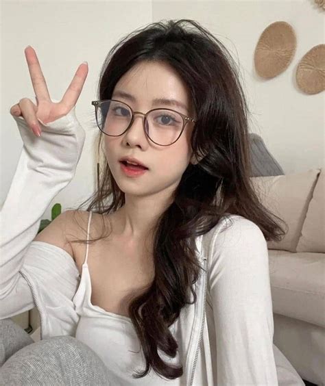 Tổng hợp Hình ảnh gái xinh tóc dài hot nhất hiện nay