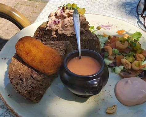 Brasserie De Peperboom Prices And Guest House Reviews Veere The Netherlands