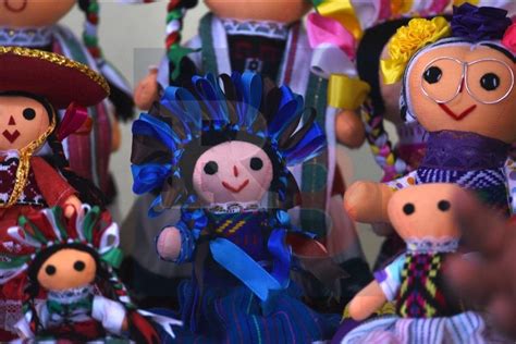 Muñecas Lele Se Ponen Patrias” En Toluca Report3