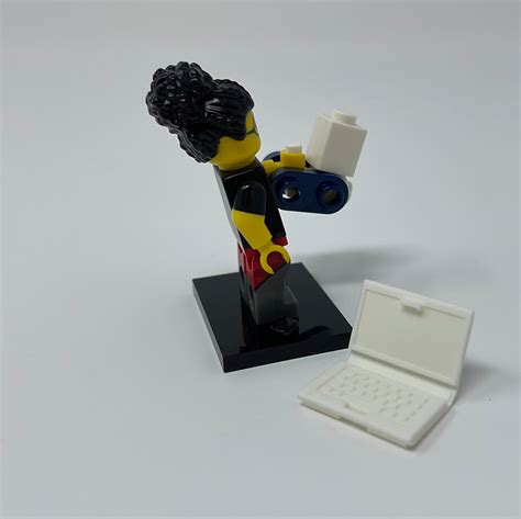 Lego Minifigure Series 19 Coder Girl Computer Programmer Shophobbymall