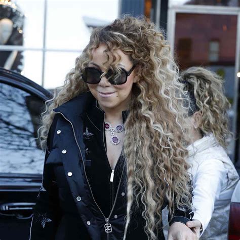 19 Curly Blonde Hairstyles From Romantic To Sleek