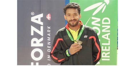 Iit Mandis Nitesh Kumar Becomes First Iitian To Win Paralympics