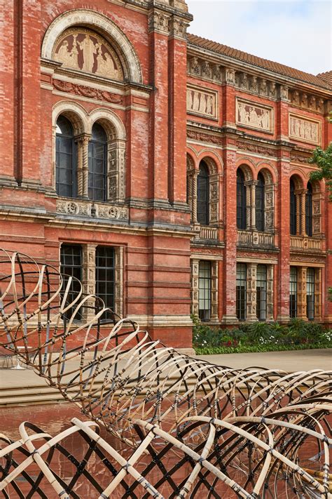 Kengo Kuma Creates Bamboo Ring At Vanda Using Carbon Fibre