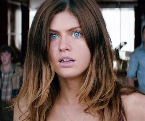 Pin By Roderick Kingsley On Alexandra Daddario Alexandra Daddario
