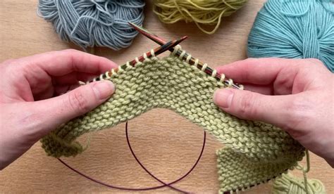 7 Reasons Why Circular Knitting Needles Are Better Than Straights Craft Fix