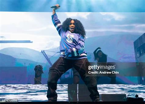 Sza Singer Photos And Premium High Res Pictures Getty Images