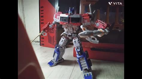 [트랜스포머 비스트의 서막] 스커지 Vs 옵티머스 프라임 Youtube