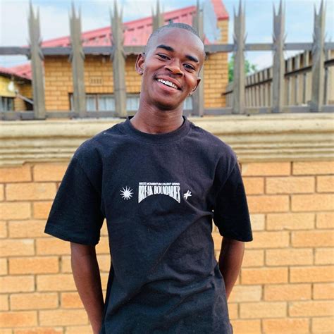 Mondekazi Mdoda Mbono