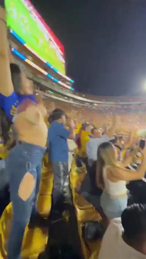 Tit Flash At The Fútbol Match