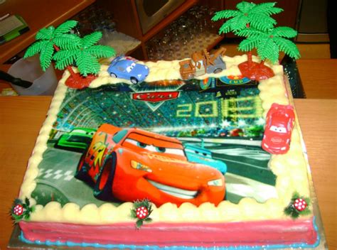 Торти Лияна Сладкарници сладкарски цехове сладоледени къщи Шоколадови и захарни изделия