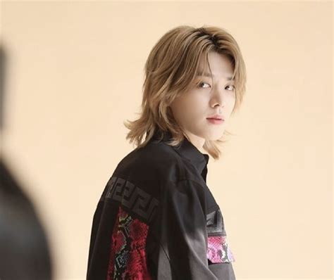 Pin By Zutter On Yuta Nct Yuta Nct Nct Group