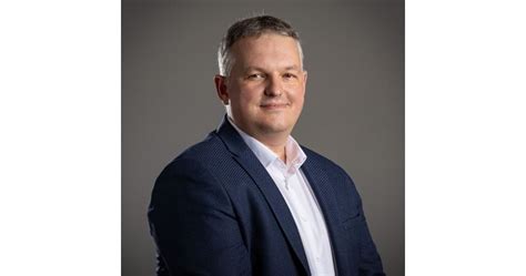 Д р Антон Тонев Няма нито една фалирала община ще има помощ за сметките за ток