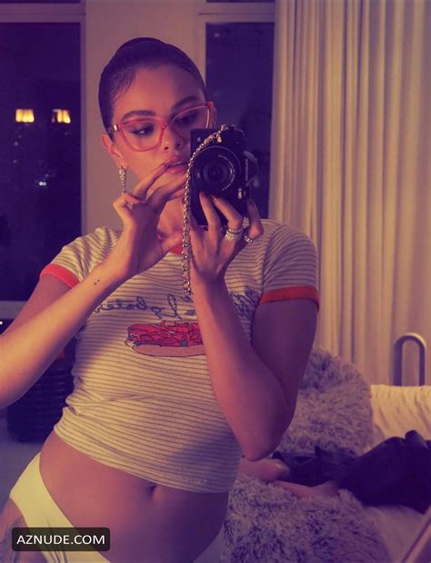 Selena Gomez Recent Sexy Pictures From Selenas Instagram Aznude