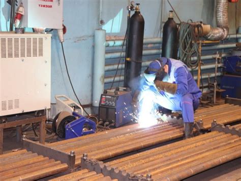 Дулааны Iv цахилгаан станцын инженер техникийн ажилчид тоноглолоо өөрсдөө үйлдвэрлэж байна