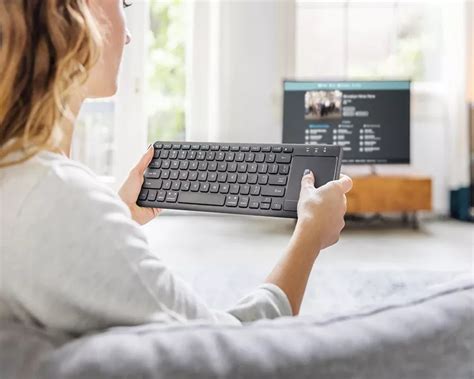 Mechanical Dual Mode Wireless Keyboard