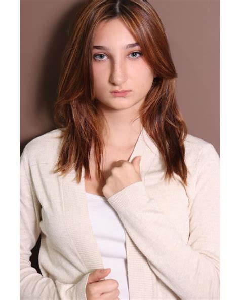 Doze Agência De Modelos