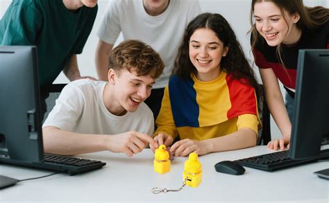 Duck Quacking Fidget Toy Rechargeable Quacking Duck