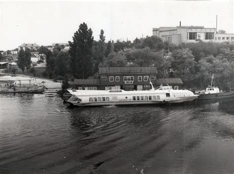 Д-76, Метеор-19, Дебаркадер (Горностаевка), БТ-520 — Фото — Водный ...