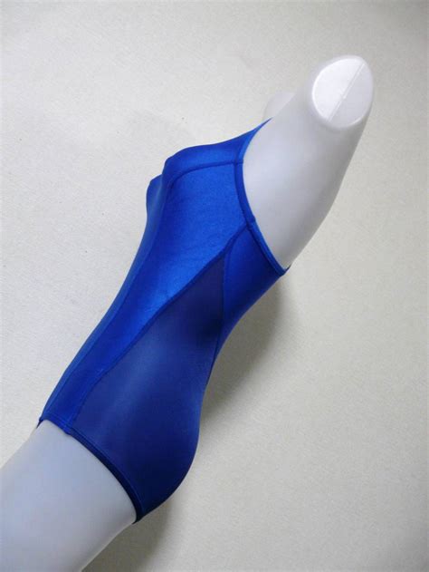 中古 美品 SPEEDO製 ピタピタ競泳水着 選手用 イトマンスイミング Mサイズの落札情報詳細 Yahoo オークション落札価格検索 オークフリー
