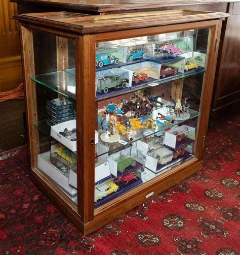 Custom Made Cedar Display Case With Mirror Back Cabinets Display