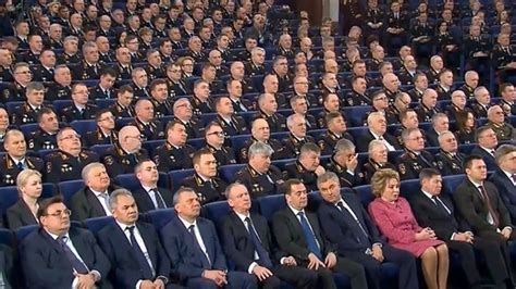 Сакаат ли Русите жена за претседател Russia Beyond Македонија