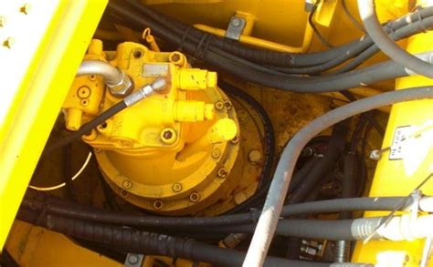 Аренда гусеничного экскаватора Jcb Js200 Lc