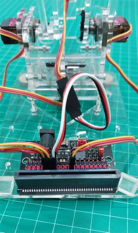 control robot arm with simple gestures 8 steps with pictures