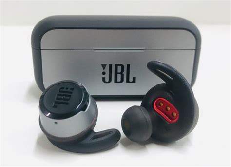 Top Best Wireless Earbuds For TV Listening Updated 𝓑 𝓡𝓲𝓬𝓱 𝓑𝓵𝓸𝓰