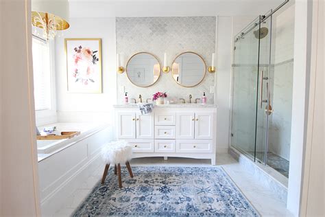 25 Stunning Bathrooms With Gold Hardware The Happy Housie