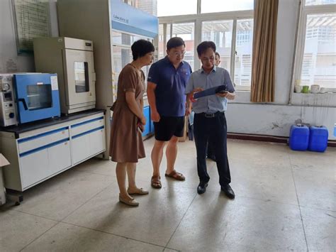 新乡学院开展暑期实验室安全专项检查 新乡学院 实验实训中心