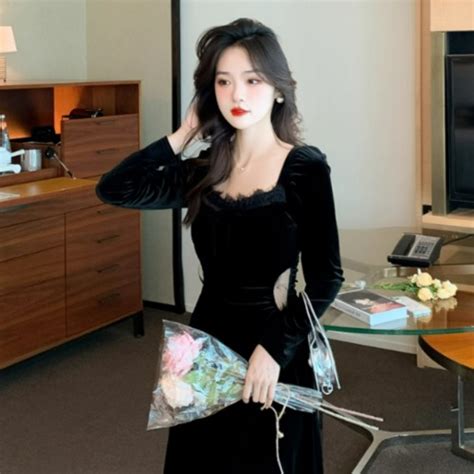 옥수수클로젯 봄신상하객룩겨울 벨벳원피스 빅사이즈 검정 돌잔치 통통녀 정장 빅사이즈 맥시 파티 레이스 롱드레스 20대 30대 50대 봄 겨울 트임 시스루 롱원피스