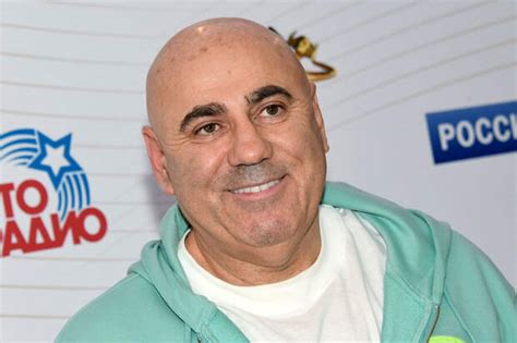 Продюсер Иосиф Пригожин выступил против мата в песнях Политика как