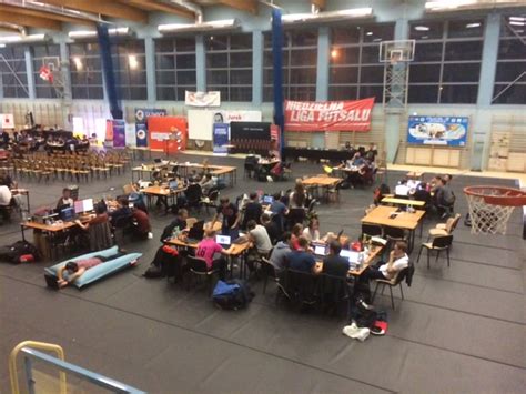 hackaton ai skyhacks w gliwicach 16 18 listopada 2018 mlgdańsk