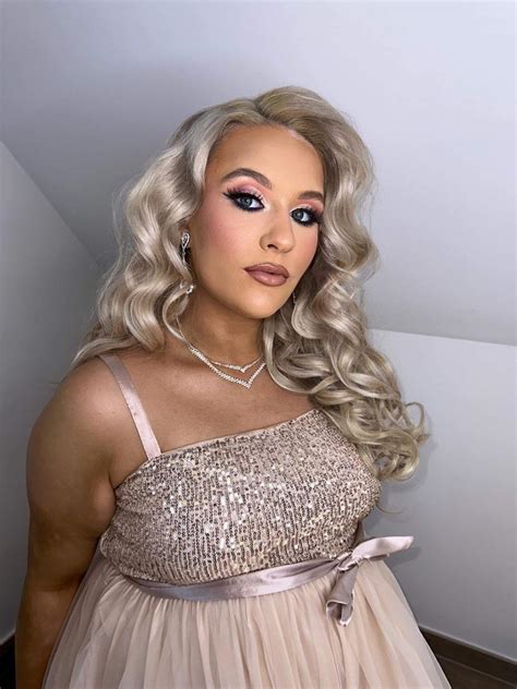 Stephanie Connell Huge Congratulations To New District Manager Sarah