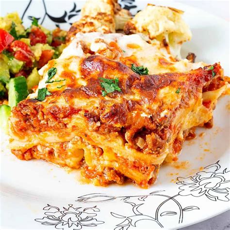 Lasagna Bolognese With Bechamel Sauce