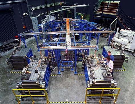 Boeing Images Boeing Uses Actuator Test Rig To Develop Vehicle Management System For Jsf