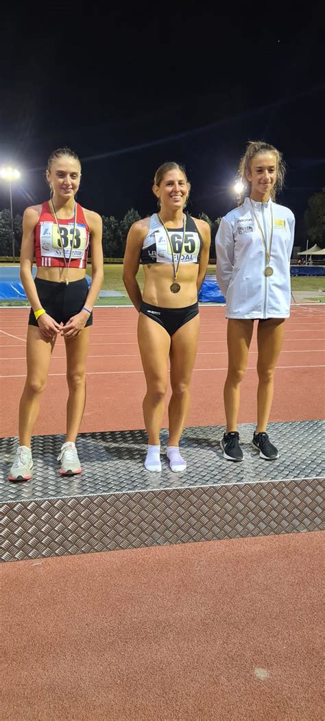 Giulia Vettor Si Aggiudica Il Trofeo Crotti Ruggeri Segnando 4 36 04 Nei 1500 Metri🥳 Ritorno