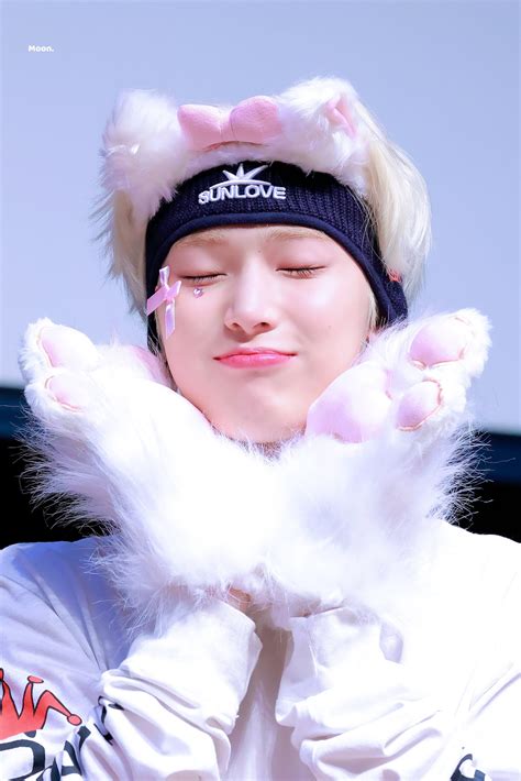 Pin Tillagd Av Msdaegu På Kim Sunoo🇰🇷 김선우