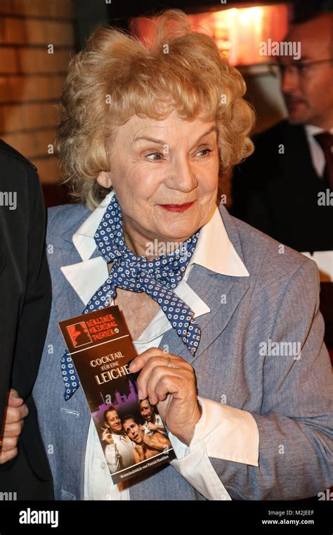 Ingeborg Krabbe Fotos Und Bildmaterial In Hoher Auflösung Alamy