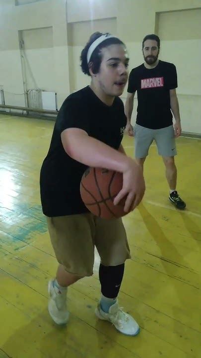 სროლის ვარჯიში კალათბურთი Kalatburti Basketball Shorts Youtube