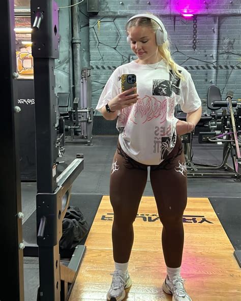 Who Is Ava Rose Age Bio Career More Biographical Dictionary