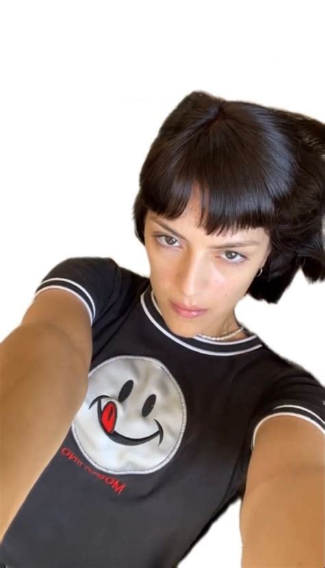 Pin By Audy Novoa On Mar A Zardoya Celebrities Celebs Music Artists