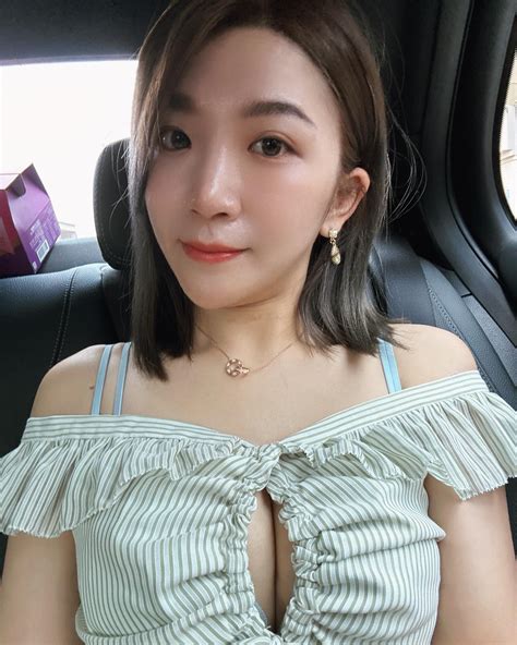 這次回老家，每個看到我都說我瘦的離譜