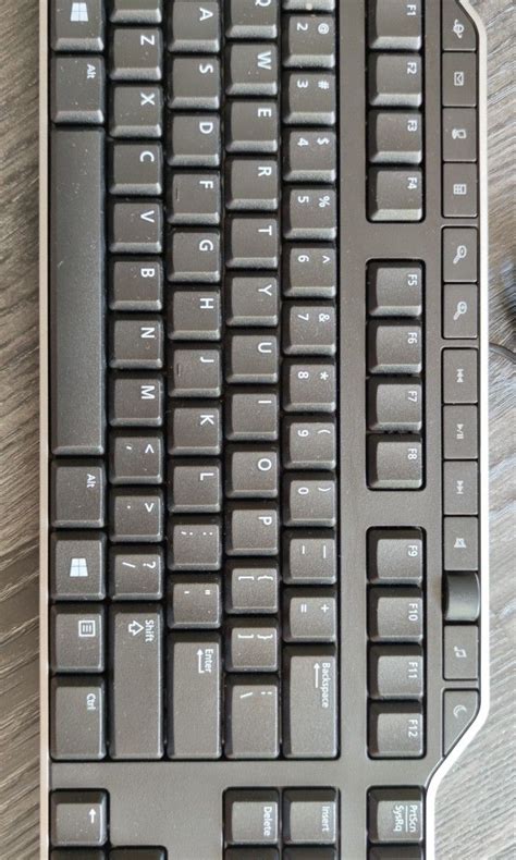 Dell Usb Keyboard Like New Computers And Tech Parts And Accessories