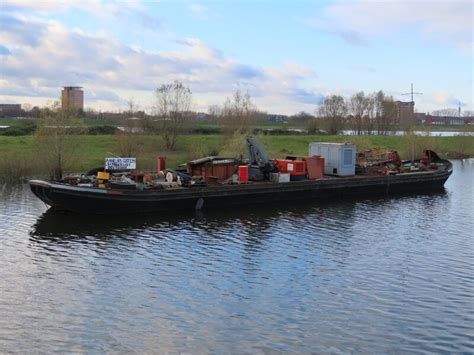 Annelies 02001148 Dekschuit Binnenvaarteu