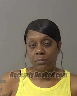 Recent Booking Mugshot For Tonetia Roxanne Cox In Macon County Illinois
