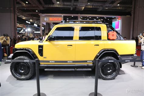 2025上海车展：icar V23新配色上市 还带来了皮卡和敞篷概念车太平洋汽车