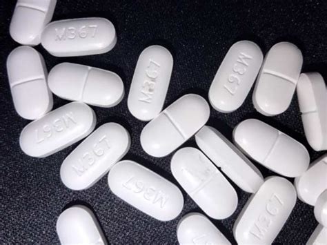 M367 White Oblong Pill Hydrocodoneacetaminophen Uses Effects