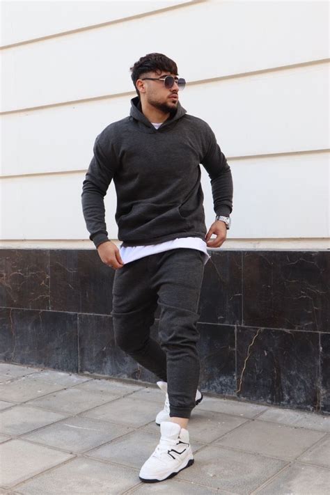 ست اسلش هودی زغالی عجیب بوتیک